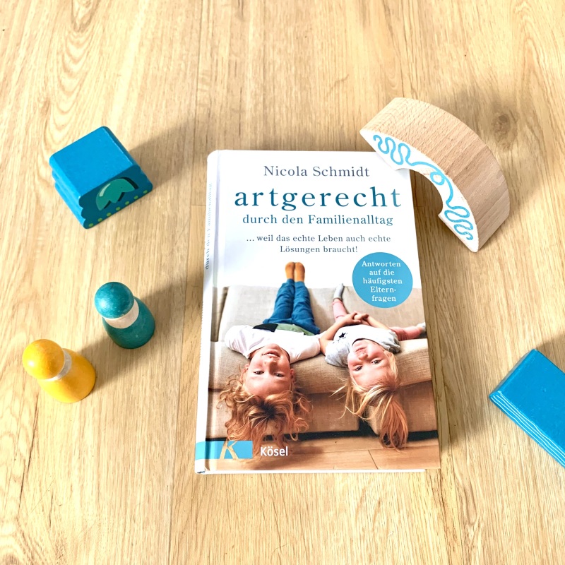 Nicola Schmidt – artgerecht durch den Familienalltag - Aus Liebe zum Lesen Nicola Schmidt – artgerecht durch den Familienalltag - Aus Liebe zum Lesen